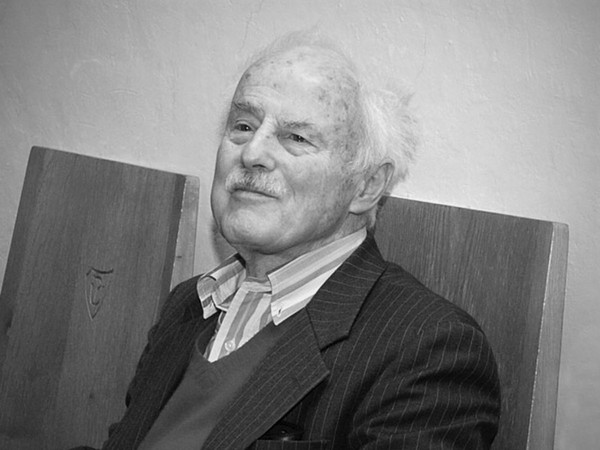 Vzpomínáme na pana Charlese E. Merrilla Jr.: Katedra divadelních a ...